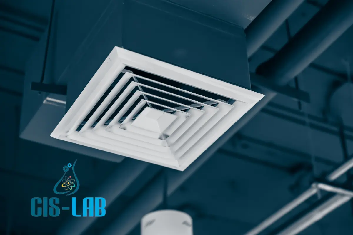 Guía Completa para Cumplir la NOM-259-SSA1-2022 en Tu Laboratorio | Cislab