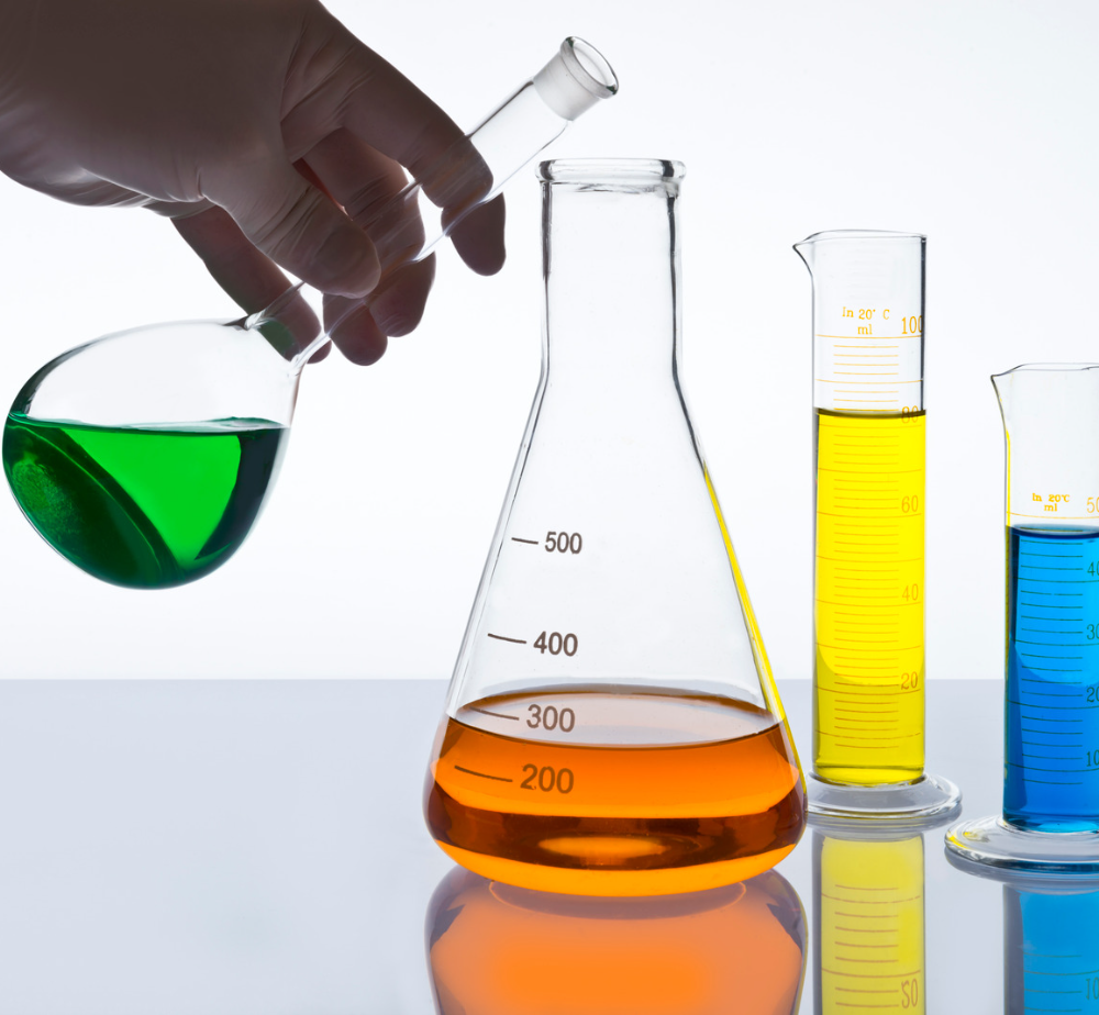 Matraz Erlenmeyer: una herramienta versátil para el laboratorio